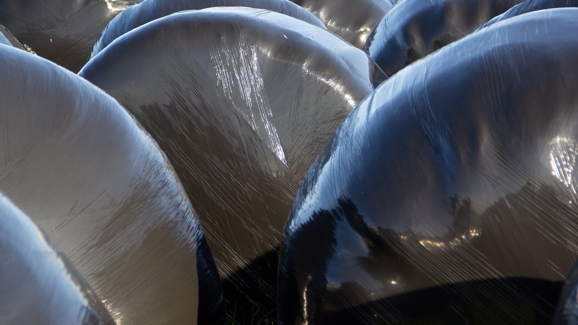 SilotitePro1800, bale wrap, silage, farming, livestock